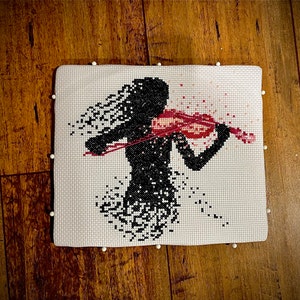 Violin Cross Stitch Pattern (female), Music Counted Cross Stitch Chart ...