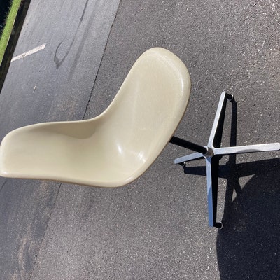 Swivel Bushing for EAMES / HERMAN MILLER 670 Lounge Chair Replacement ...