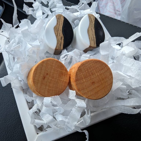 Pair of Wood Plugs, 0g Plugs, Plugs and Tunnels, 00 Gauges, Wood Gauges ...