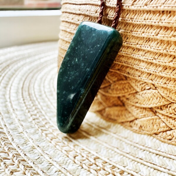 Siberian Nephrite Jade, Jade Stone, Natural Jade, Jade Jewelry, Jade Pendants, Jade Necklace ...