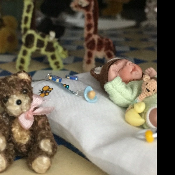 MISS. NOMI - Funny Wooden Doll, Articulated, and Hand Painted ...