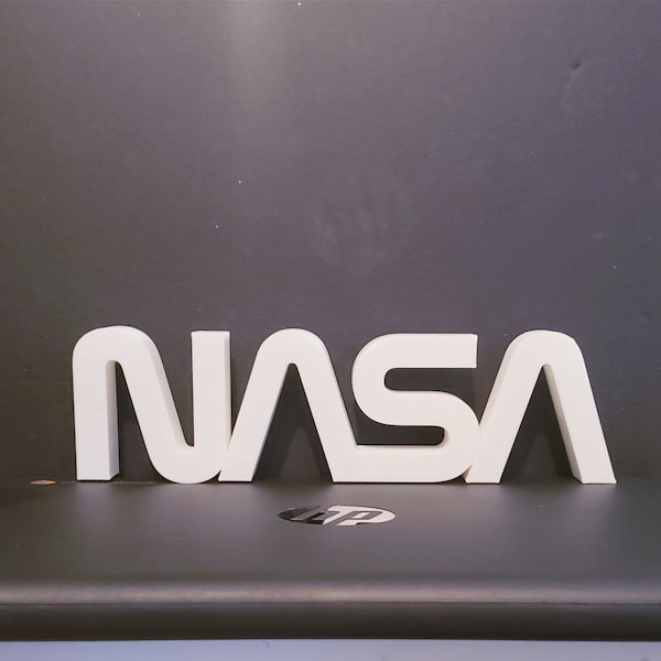 3D Printed NASA Worm and Meatball Displays for Wall or Desk - Etsy