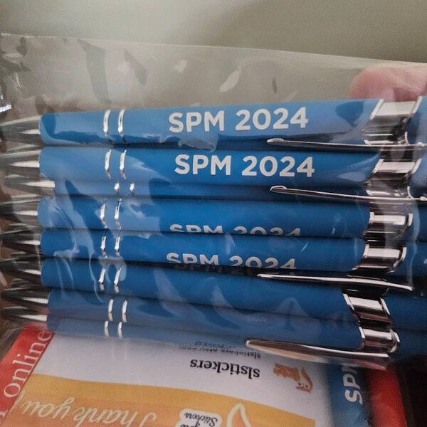 Custom Square Labels on a Roll, Custom Stickers for Small Business ...