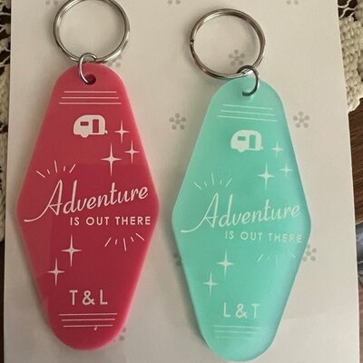 Bulk Personalized Motel Keychain // Bridesmaids Bachelorette Keychains ...