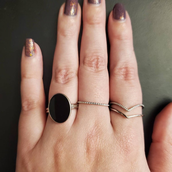 Curve Ring Set by Caitlynminimalist • Set of 2: Diamond Chevron Ring ...