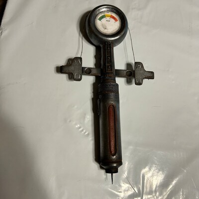 Fallout Stimpak Prop 3D Printed Cosplay Collectible Ready to Ship - Etsy