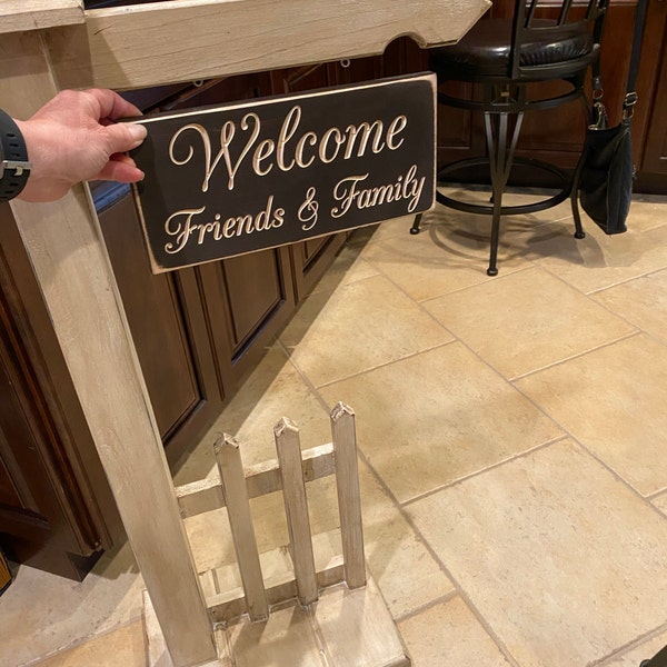 Welcome Friends and Family Sign,welcome Sign,welcome,family ...