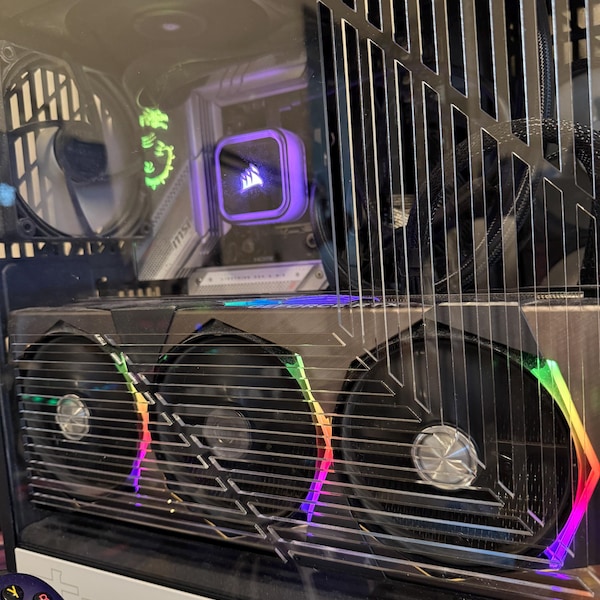Hyte Y60 Custom Vented Side Panel - Etsy