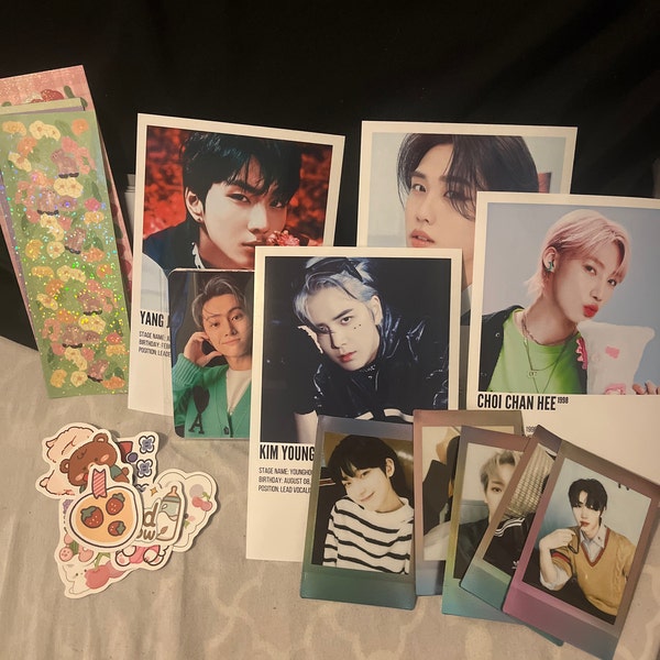 K-POP MINIMALIST POSTERS - Etsy