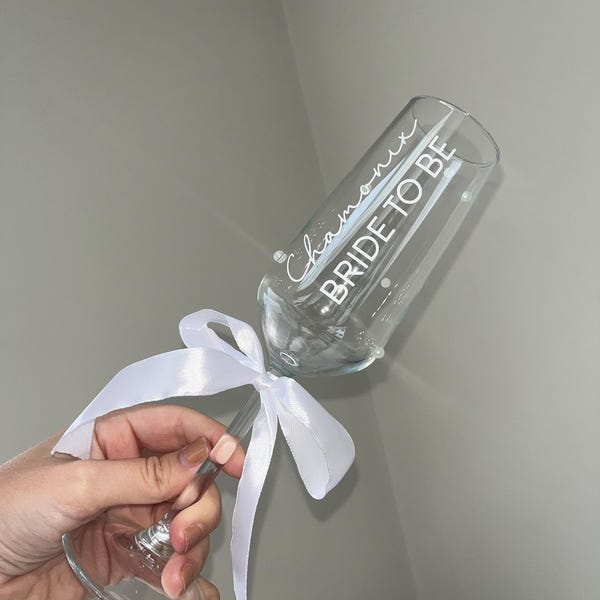 Personalised Pearl Flute, Champagne Glass, Champagne Flute, Bridesmaid ...
