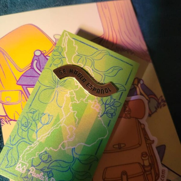 Spanish Enamel Pin, Se Habla Español Enamel Pin, Latinx Pin, Bilingual ...