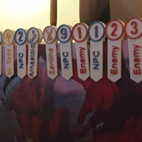 D&D DM Screen Custom Initiative Tracker - Dungeons and Dragons - Etsy