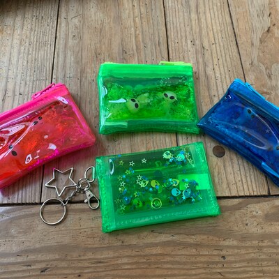 Liquid Glitter Tiny Wallet Life in Plastic, It's Fantastic Pink Small ...