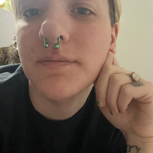 Half DARK PURPLE / SILVER 4G, 5G, 6G, 7G, 8G, 10G, or 12G Anodized Astm ...