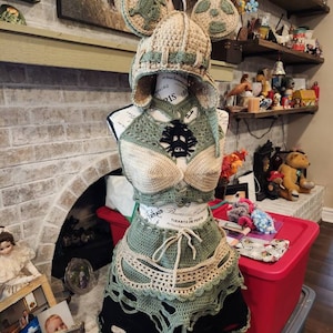 Goth Deco CYBERPUNK Mesh Mini SKIRT: Free Size Steampunk Crochet Pattern Photo Tutorial Step-by ...