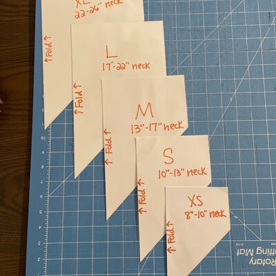 Dog Bandana Pattern Tutorial Video Over the Collar Dog Bandana X5 Sizes ...