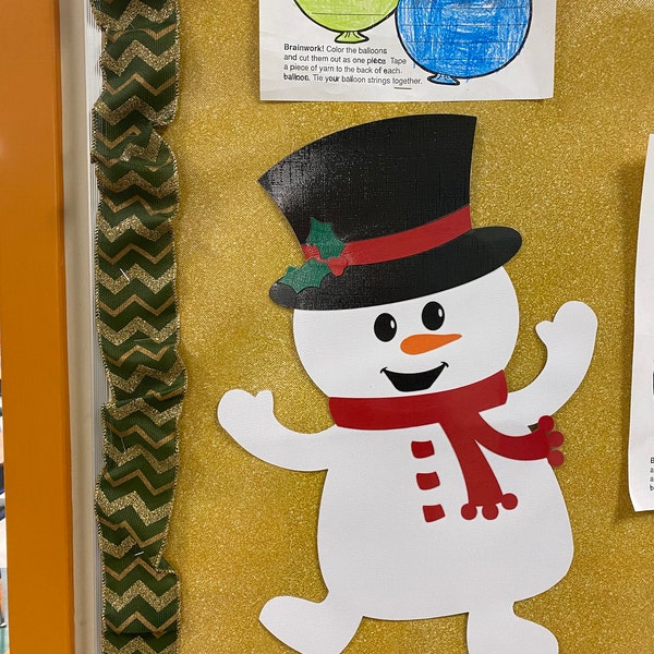Snowman Bulletin Board, Winter Classroom Decorations, Winter Classroom ...