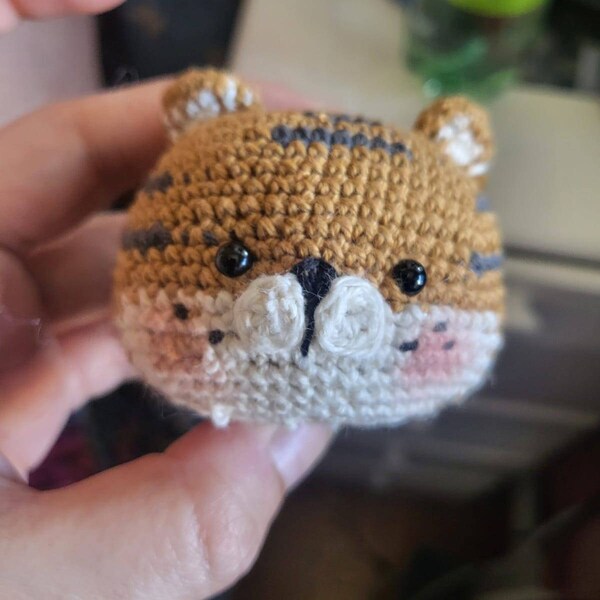 Hainchan's Crochet Tiger Head Pattern - DIY Keychain & Bag Charm, Easy ...