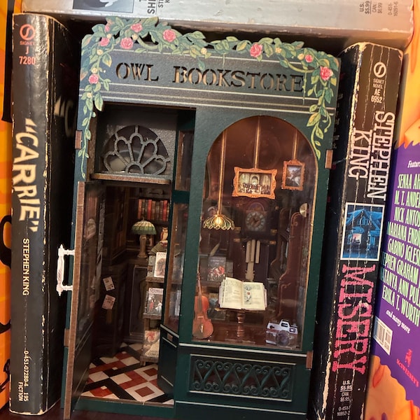 Book Nook - Library - Completed Book Shelf Treasure - Book Worm Gifts ...