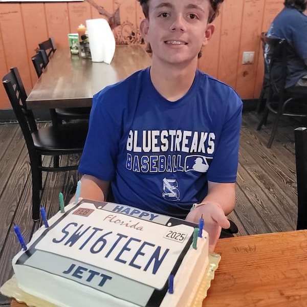 Custom Edible Sweet 16 License Plate Cake Topper Picture. Permit ...