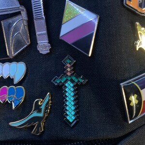 Minecraft Pig Enamel Pin | Etsy UK