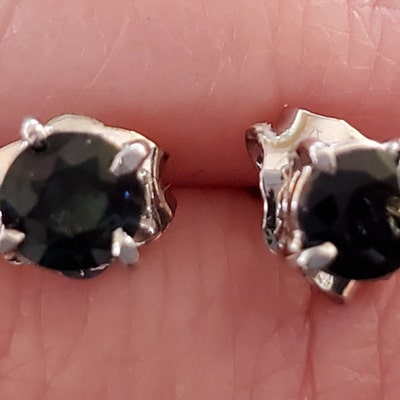 1.92ct Rare Hot Red Macle Twin Spinel , Spinel Rough - Etsy