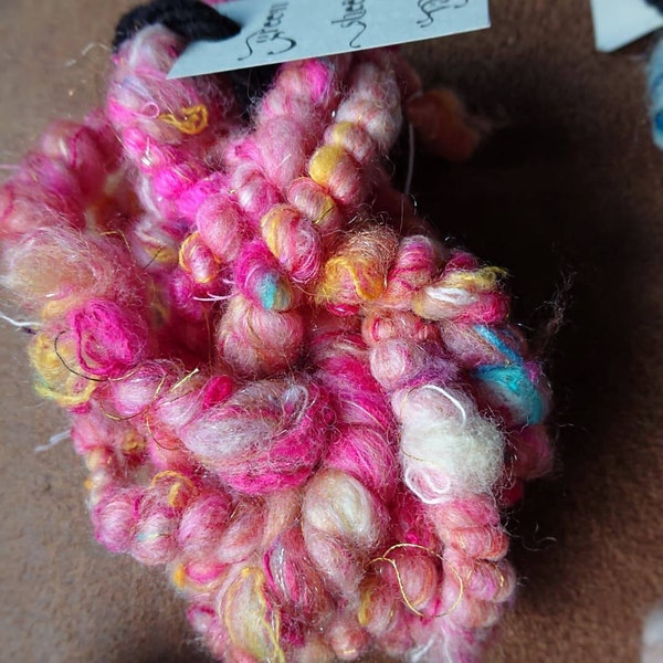 Green Art Yarn/ Thick & Thin Yarn/ Hand Spun Yarns/ Slubs/ Coils ...