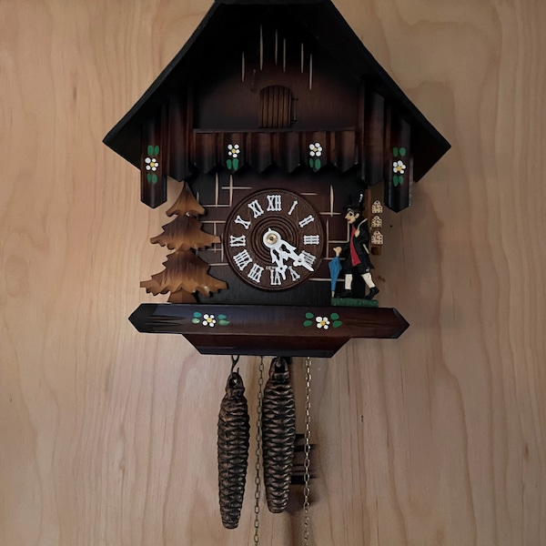 Classic 1960’s Dark Brown Vintage Leaf and Loon Style Cuckoo Clock ...
