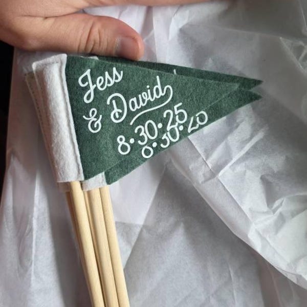 SET of WEDDING Favor Pennants | Centerpiece, Table Decoration and ...