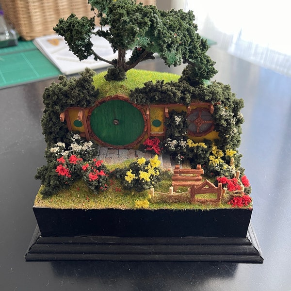 Restaurant Facade Diorama | Old Century House Model | Diorama in the ...