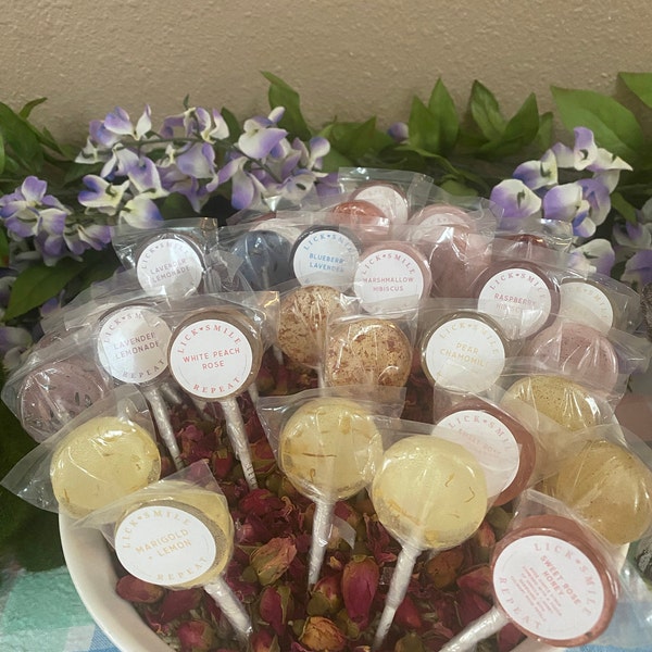 Floral Candy Mix Box 30 Unique Wedding Favors Lollipops for Special ...