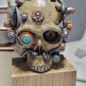 Lectroid From Buckaroo Bonzai 1/3rd Scale Relief Unpainted Resin ...