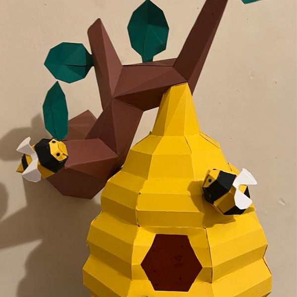 Papercraft Bee and Hive on a Branch, Low Poly Bee and Hive Template ...