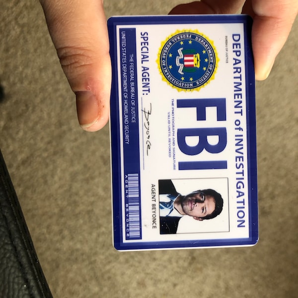 Supernatural FBI Badge "agent Beyonce" AKA Castiel (misha Collins ...
