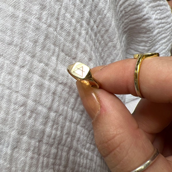 Solid Gold Square Signet Ring, 14k Gold Engraved Pinky Ring for Men Women, Personalized Initial ...