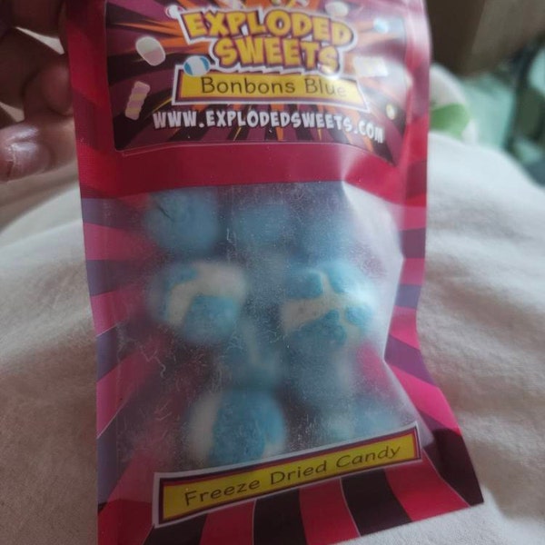 Refreshing Choos Strawberry Exploded Sweets Freeze Dried Candy UK Tasty ...