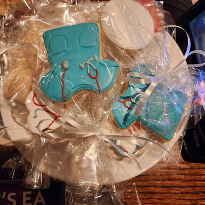 Nurse Graduation Gift, RN Cookies, Medical Cookies, Nurse Retirement ...