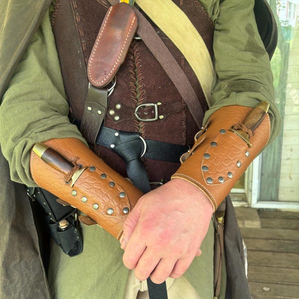 Customized Hidden Blade Wrist Cuff Sheath With Knife, Handmade Brown ...