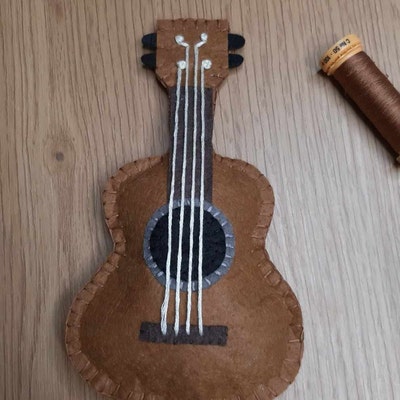 Zombie Bunny Felt Sewing Pattern PDF/SVG, Horror Animal Plush Rabbit ...