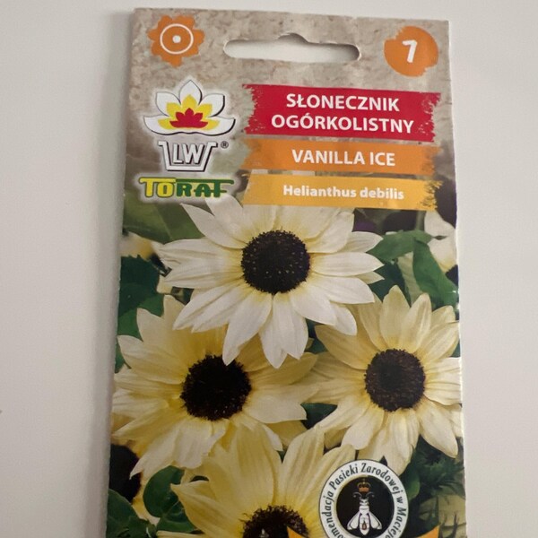 Strawberry Temptation / Fragaria X Ananassa / Very Sweet. Easy Growing ...