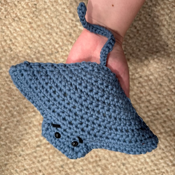PATTERN: Raymond the Ray Pattern - Amigurumi Manta Ray Pattern ...
