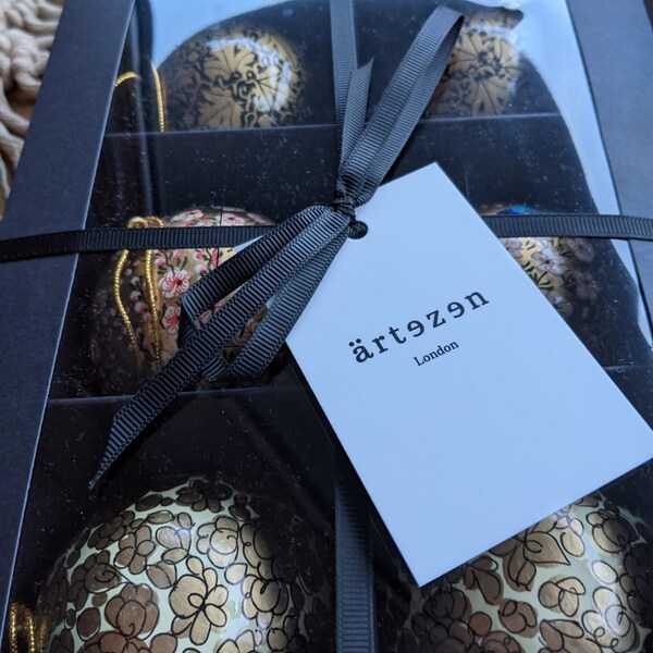 Large Paper Mache Trinket Box Chapeau Handmade Hand Painted Florals ...