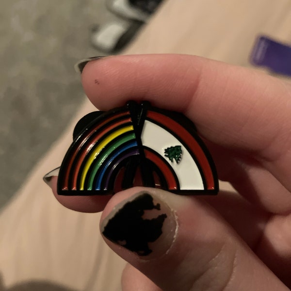 Sapphic Subtle Pride Badge Lesbian Flag Pride Enamel Pins Queer ...