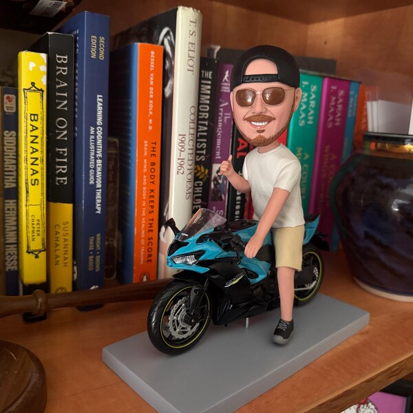 Custom Bobblehead on Motorcycle, Custom Racing Motorcycle Bobblehead ...