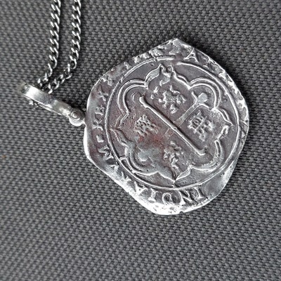 ATOCHA Coin Pendant 14k Gold Frame W/ 8 Reale Silver Treasure - Etsy