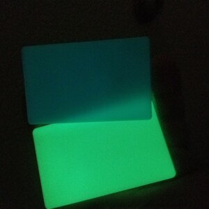 Glowdaddy Hyperglow GLOW CARDS Glow in the Dark Credit Card, Camping ...