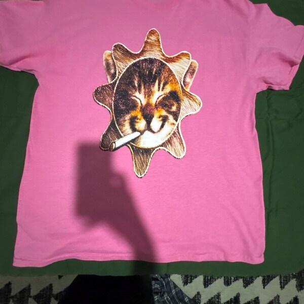 Joeyy Photo T-shirt Tee Y2K Meme Shed Theory 1MAN Shadow Wizard Money ...