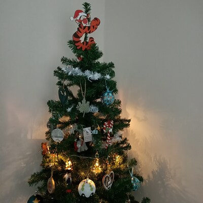 Terrified Tigger-ific Tree Topper - Etsy