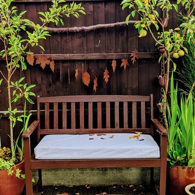 Set of Rusty Metal Leaves / Rustic Leaf Garden Decor / Autumn Garden ...