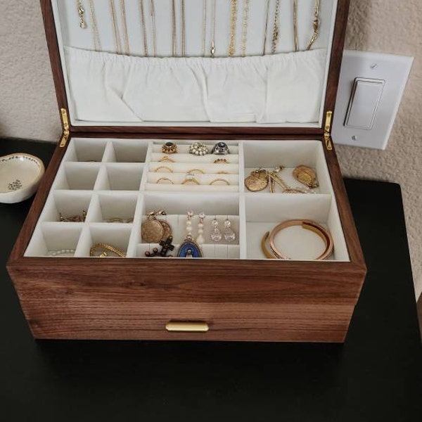 Luxury Solid Walnut Extra Large Vintage Jewelry Box, 6 Layer Wooden ...